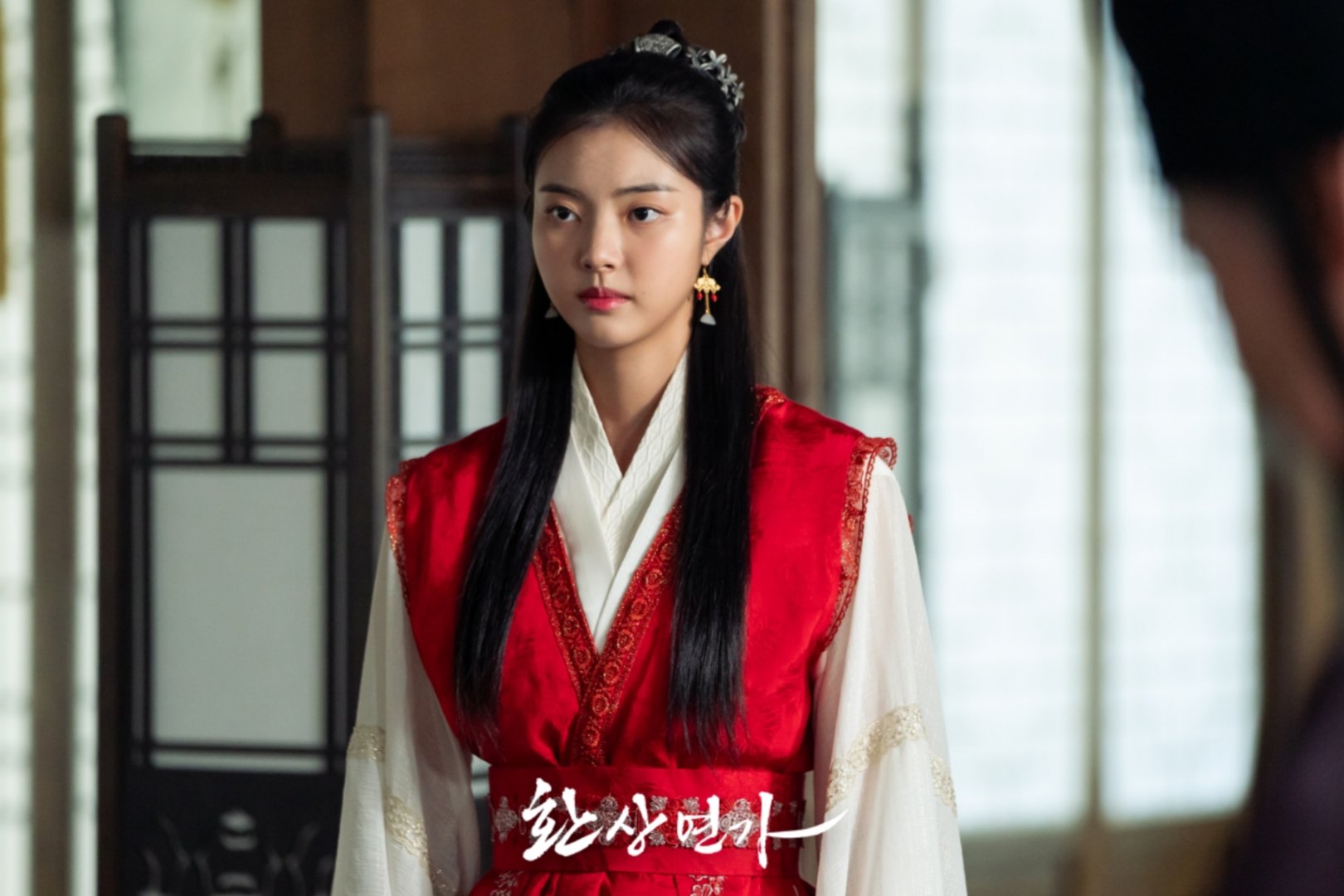 Hong Ye Ji Tampil Dengan Tiga Karakter Dalam Drama Love Song For ...